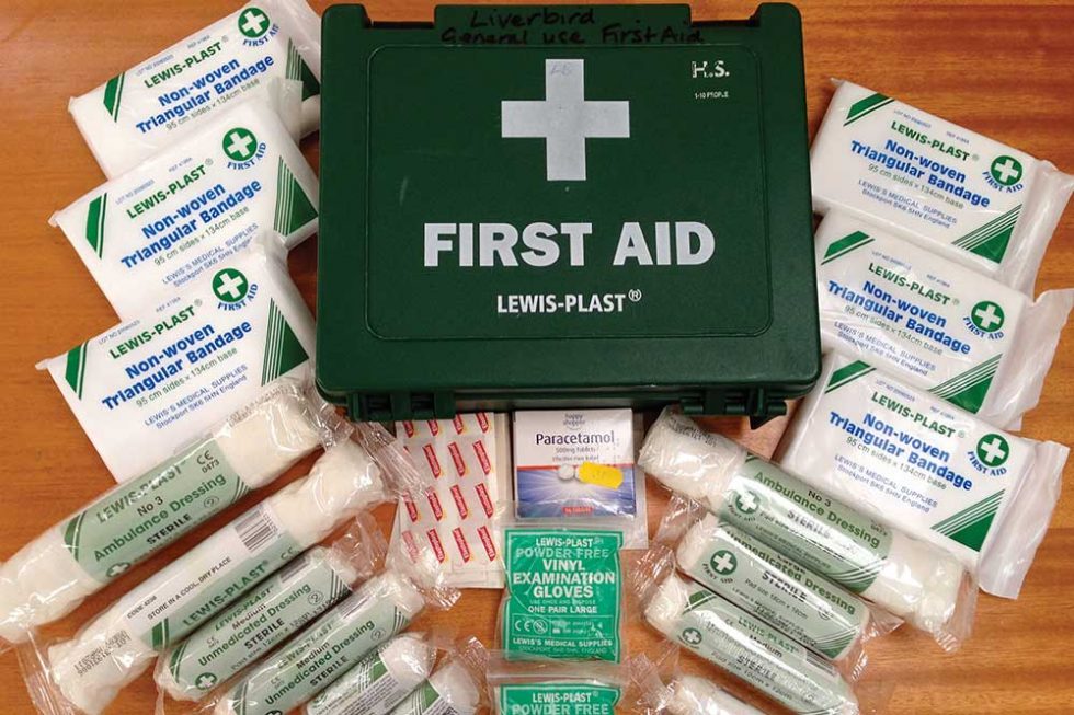 First Aid Afloat - fish spine injury - Safe Skipper Boating & Safety ...
